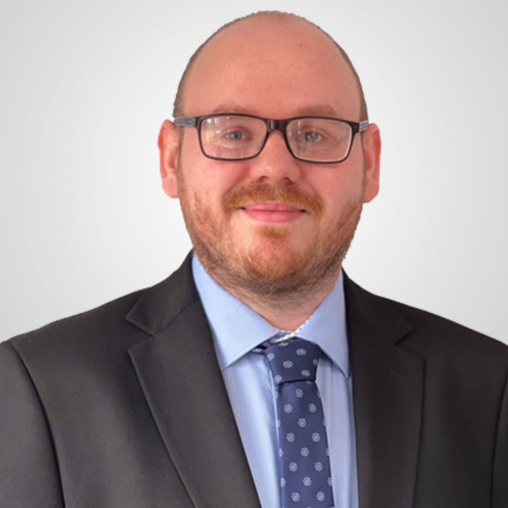 Best Legal Consultant in London UK : Our People - top solicitors in london